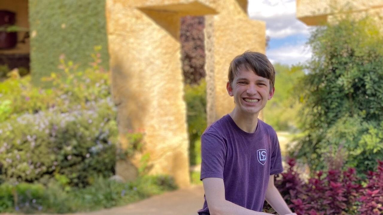 Forging a Unique Path: Dream Award Scholar Jake Neill - Scholarship America